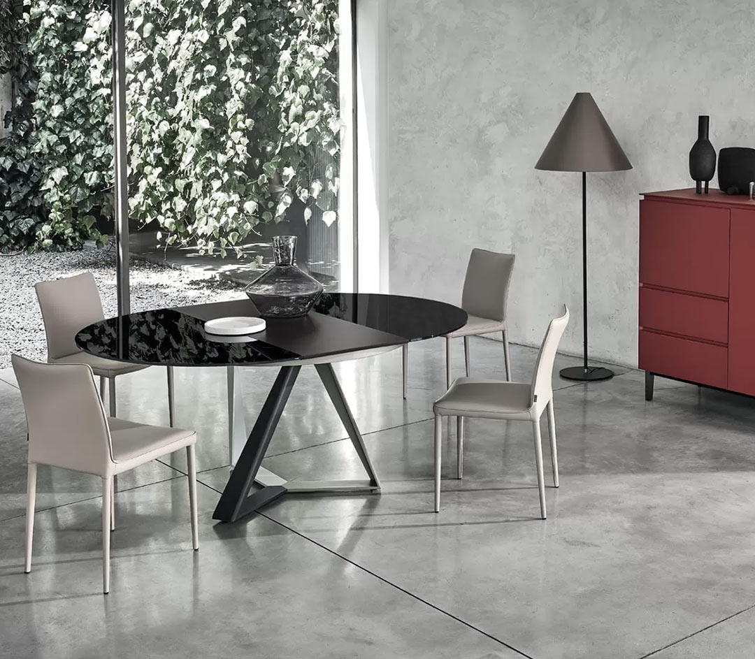 Tavoli e Sedie – Arredamenti Ferro